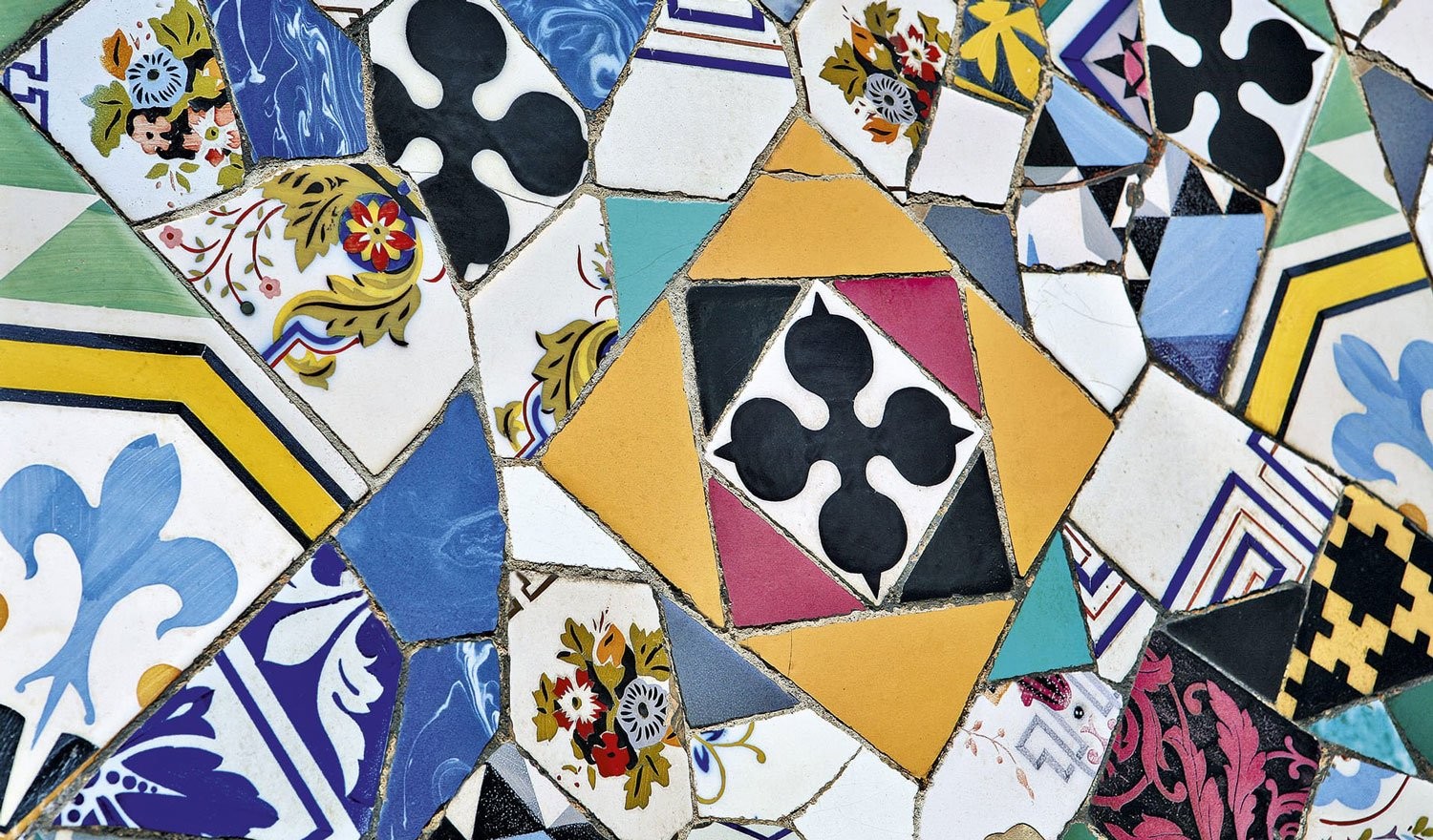 Libro visual: Palau Güell, la primera gran obra de Gaudí