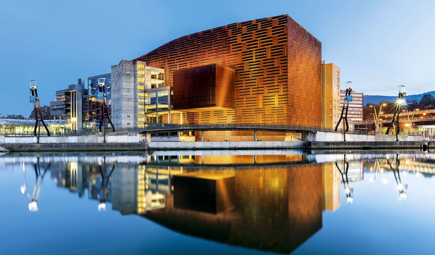 Bilbao photography book, to discover the city